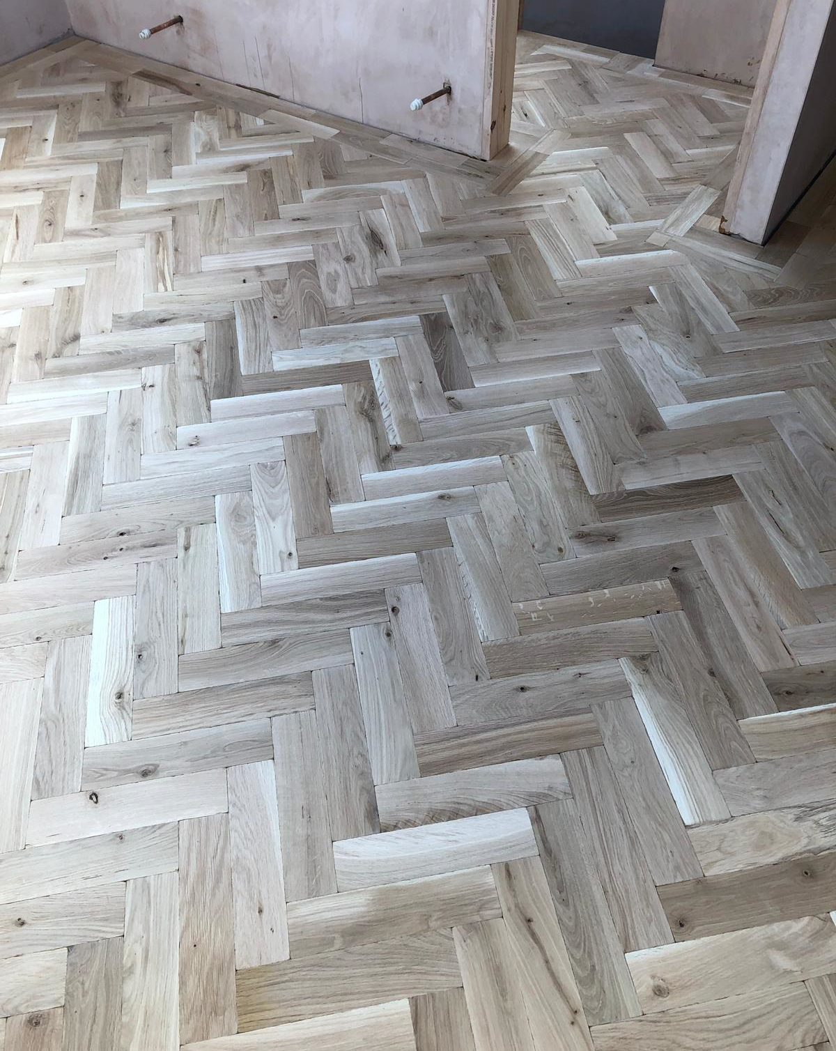 Case Study – Tumbled Rustic Oak Parquet Blocks – Brighton